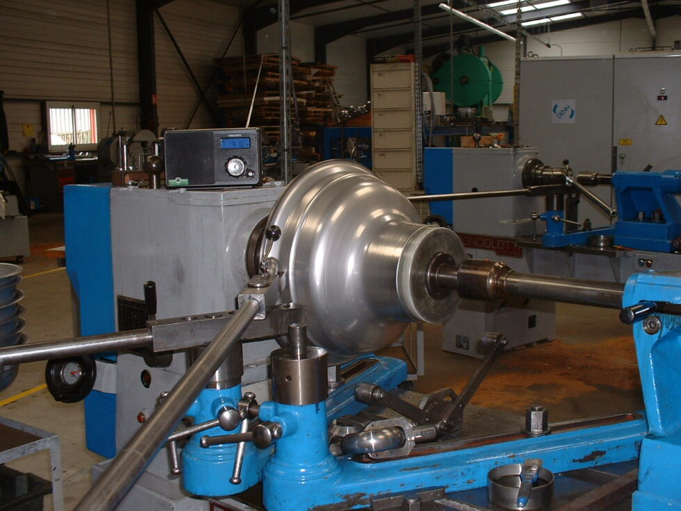 BIEMON REPOUSSAGE - Expert repoussage à Montlouis-sur-Loire